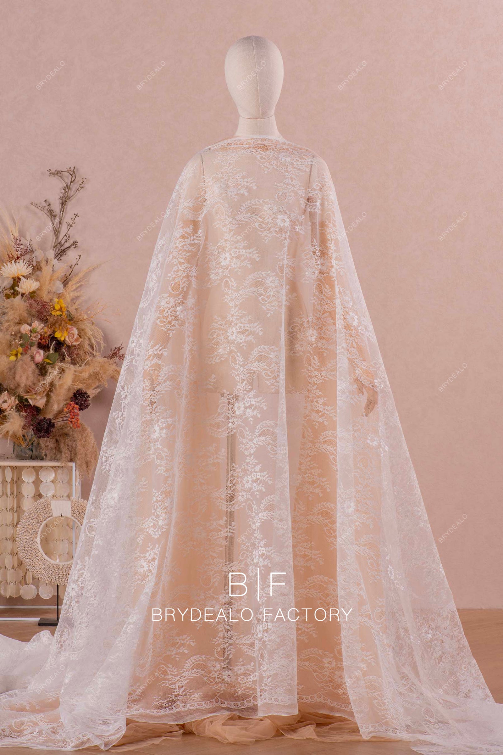 Double Border Phoenix Tail Flower Chantilly Lace Fabric