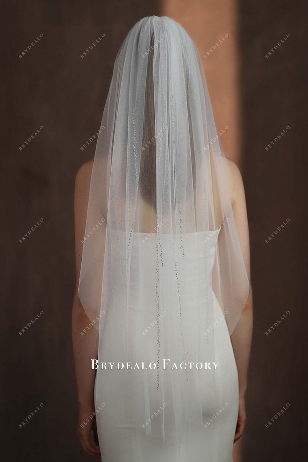 Pressed Rhinestones Raw Cut Fingertip Length Bridal Veil