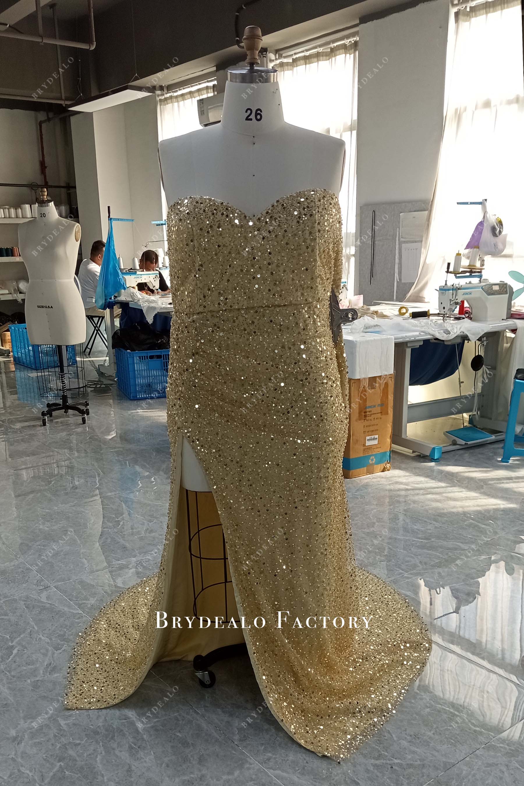 Private Label Custom Champagne Gold Strapless Dress