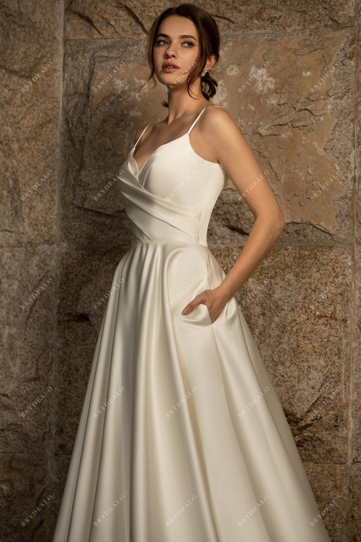 Classic Spaghetti Strap Pockets Wedding Ball Gown